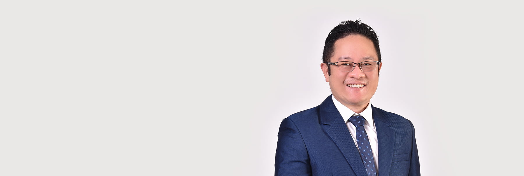 Dr. Ling Jiunn Loong - Top Vision Eye Specialist Centre